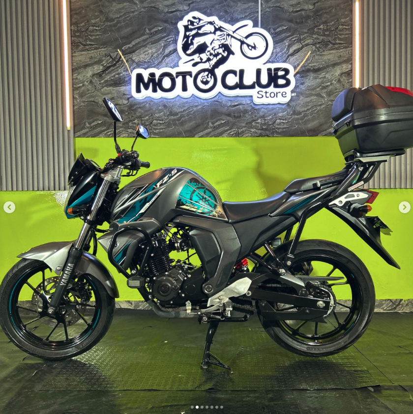 MOTO CLUB STORE